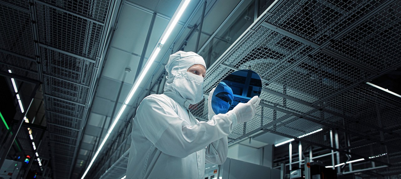 High-reliability custom services | Infineon Technologies